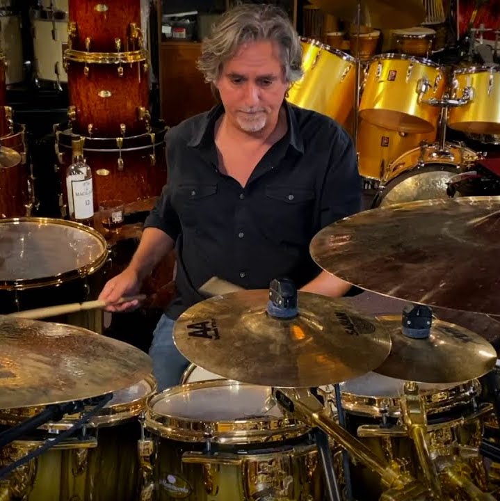 Rush is a Band Blog: Updates and other random Rush stuff